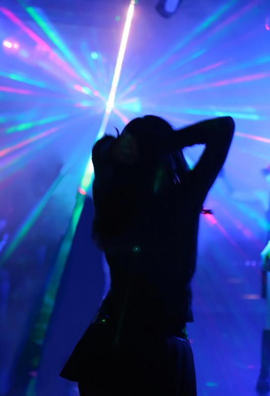 What is a Rave? (with pictures)