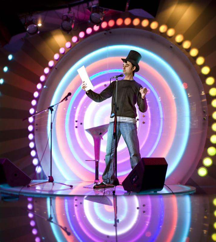 What is Physical Comedy? (with pictures)